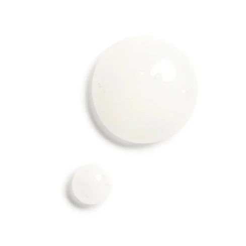 Chanel Nº1 DE CHANEL Red Camellia Revitalizing Essence Lotion ...