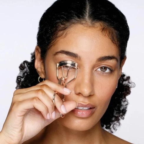 Eyelash curler for almond eyes store