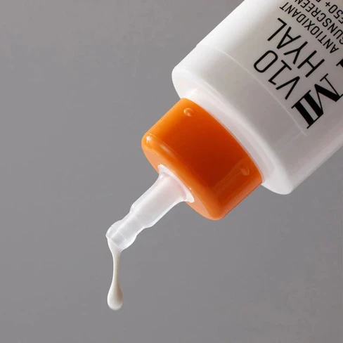 Some by Mi V10 HYAL Antioxidant Sunscreen SPF50+ PA++++ Hydrating ...