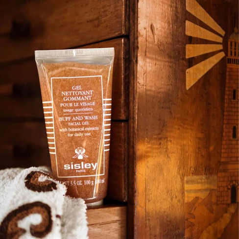 Sisley Buff and Wash Facial Gel Exfoliating - SweetCare Israel