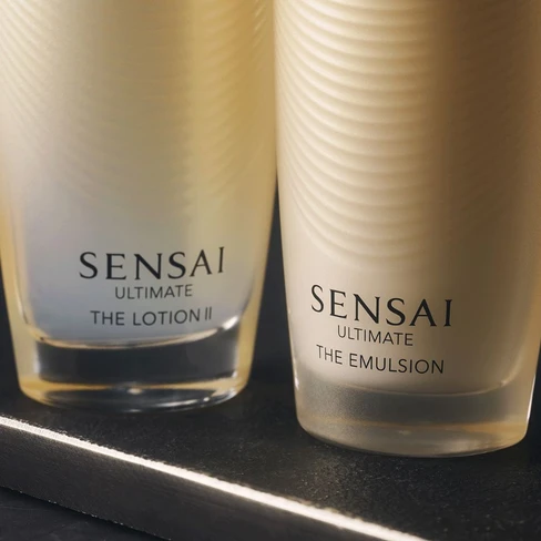 Sensai Ultimate the Lotion II Comforting Moisture - SweetCare Ghana
