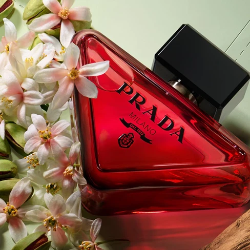 Prada Paradoxe Radical Essence Parfum - SweetCare Japan