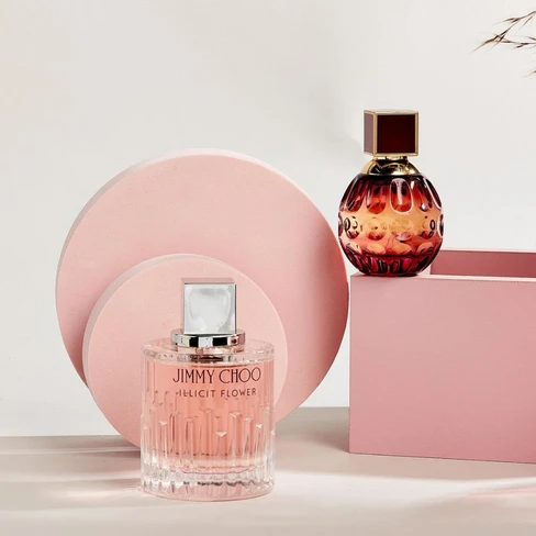 Jimmy Choo Flor ilícita Eau de Toilette - SweetCare Peru