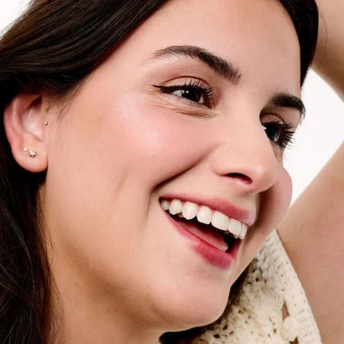 Benefit The POREfessional Smoothing Face Primer to Minimize the Look of ...
