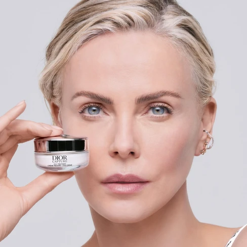 Dior Capture Crema de ojos antiedad Crème Regard - SweetCare Bolivia