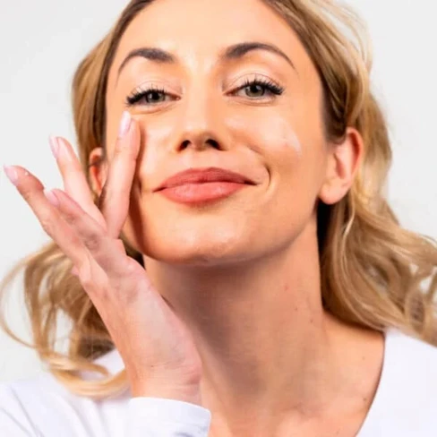 AOKLabs Oro Africano Colors Sunscreen SPF50 - SweetCare Norway