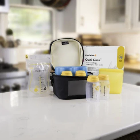 Medela All-In Breast Milk Storage Set for Safely Transporting ...