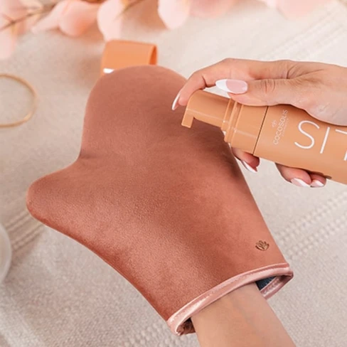 Self-Tanning Mitt Glove - Cocosolis | Buy at Sweetcare - SweetCare ...