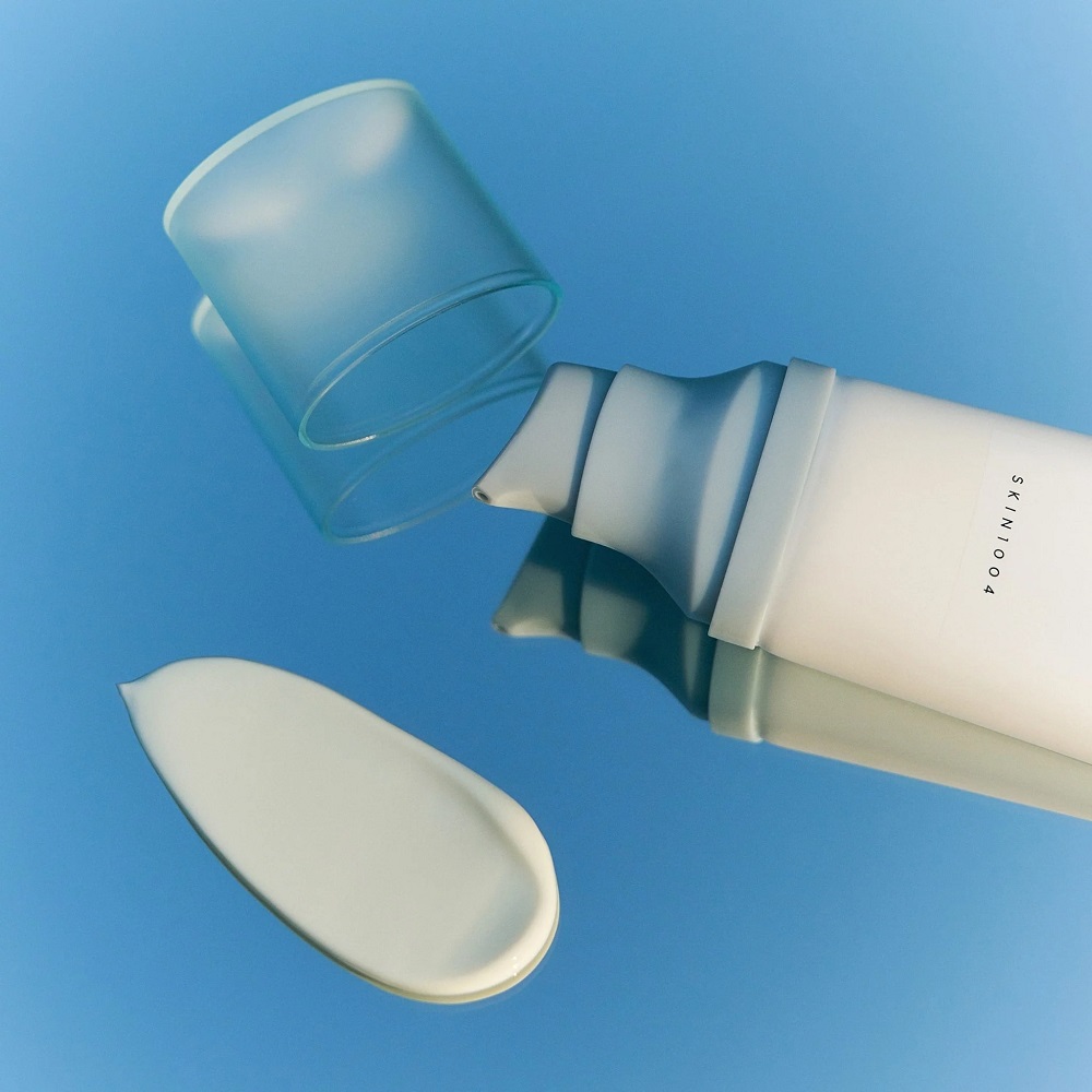 SKIN1004 马达加斯加 Centella Hyalu-CICA 水润防晒精华 - 适合中性或干性皮肤 - SweetCare China