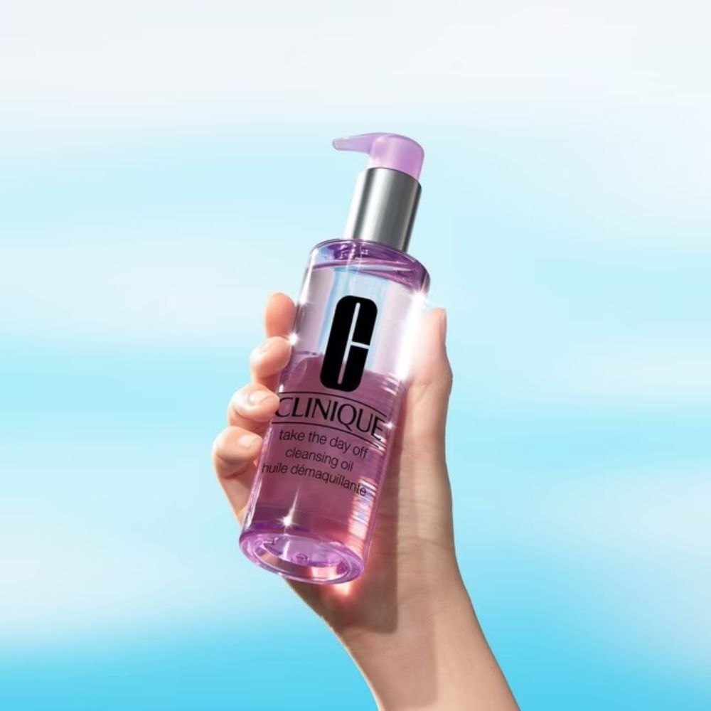 Clinique Take the Day Off L'huile nettoyante élimine en douceur le ...