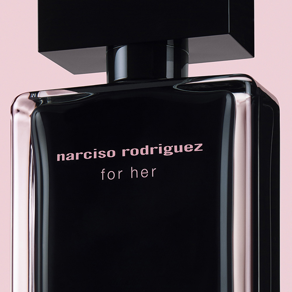 Narciso Rodriguez For Her Lait Corporel Parfumé Pour Femme - SweetCare ...